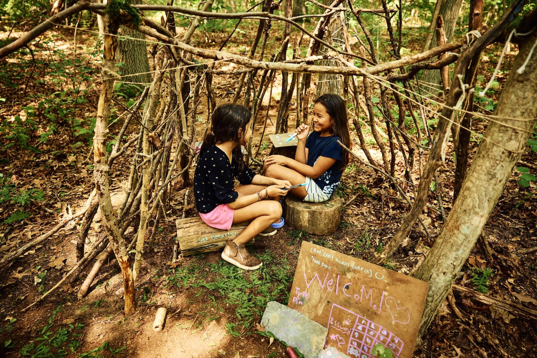 What's New With U? April 2025 | Usdan